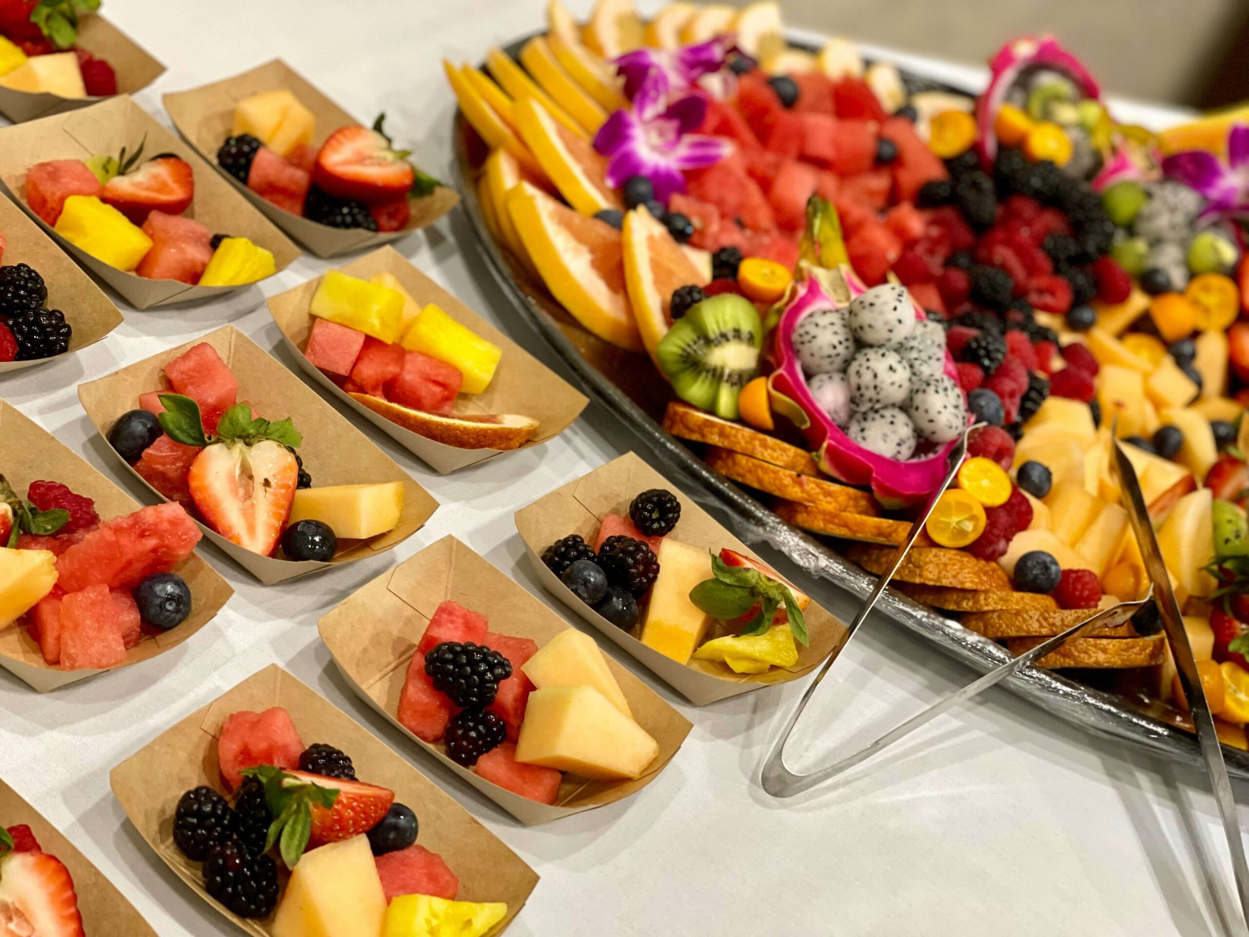 #1 Fruit Baskets Delivery in Israel | Walwater Gifts